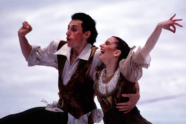 Galit Chait mit Partner Sergey Sakhnovsky aus Israel in Pose auf dem ...