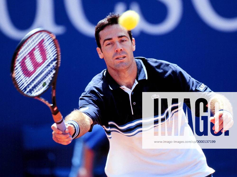 Alex Corretja (Spanien) - Vorhand Tennis Herren Mercedes Cup 1999, ATP ...