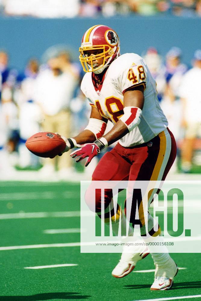 Running Back Stephen Davis (Washington Redskins) beim Laufspiel ...