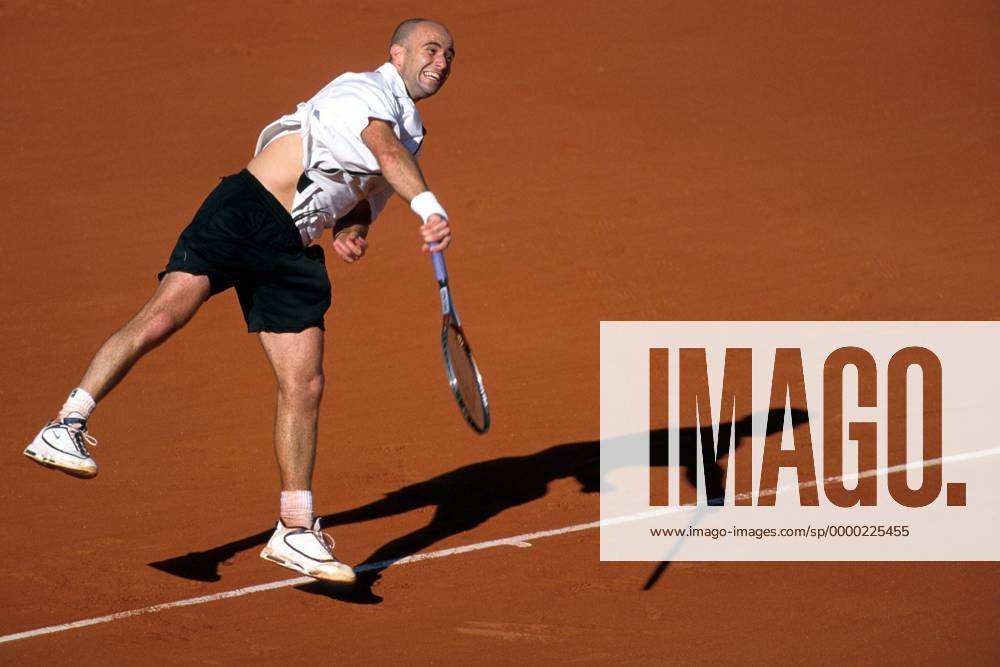 Andre Agassi (USA) - Aufschlag Tennis Herren French Open 2000, ATP-Tour ...