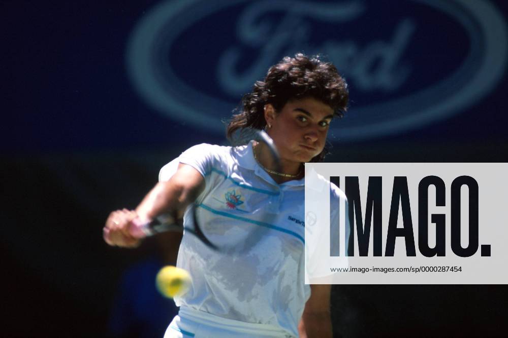 Gabriela Sabatini (Argentinien) - Rückhand Tennis Damen Australian Open ...