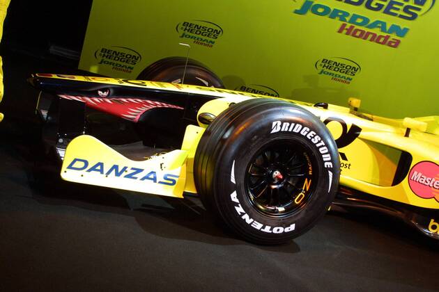 Der neue Jordan-Bolide EJ11 bei der Präsentation Motorsport Grand Prix Herren Formel