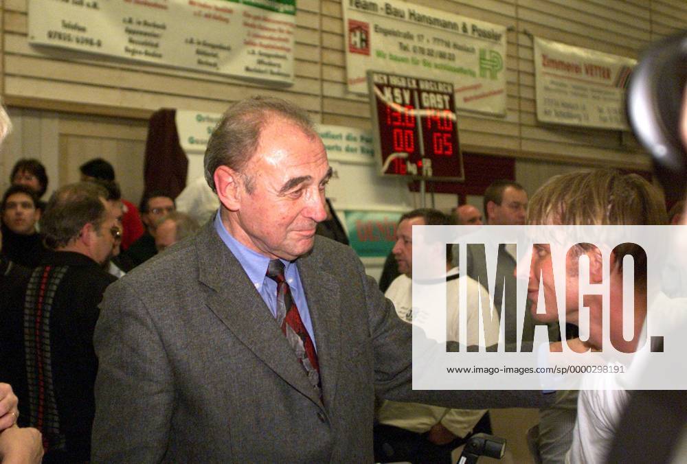 Helmut Pauli, Präsident des DRB mit Eric Hahn (Köllerbach) Ringen 1. BL ...