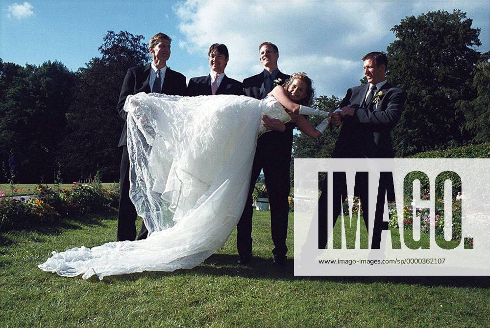 V.li.: Marc Suhr (BCJ Hamburg Tigers), Nils Becker (Dragons Quakenbrück ...