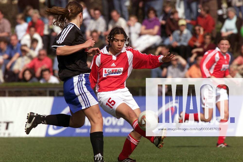 Jennifer Meier zieht ab Fußball EC 3 Damen UEFA Women s Cup 2001 2002 ...
