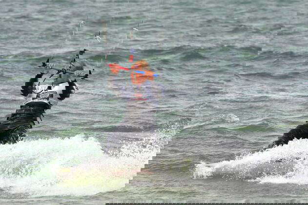 Jost Backhaus Kite-surfing Herren World Championship Tour 2001 ...