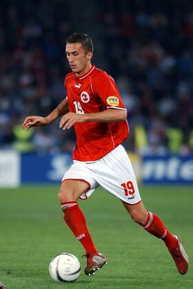 Johan Berisha am Ball Fußball EM Herren U-21 Europameisterschaft 2002 ...