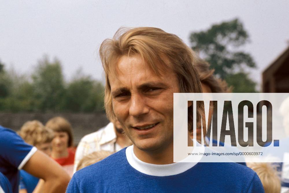 Reinhard Stan Libuda (Schalke) Fußball 1. BL Herren Saison 1975 1976 ...