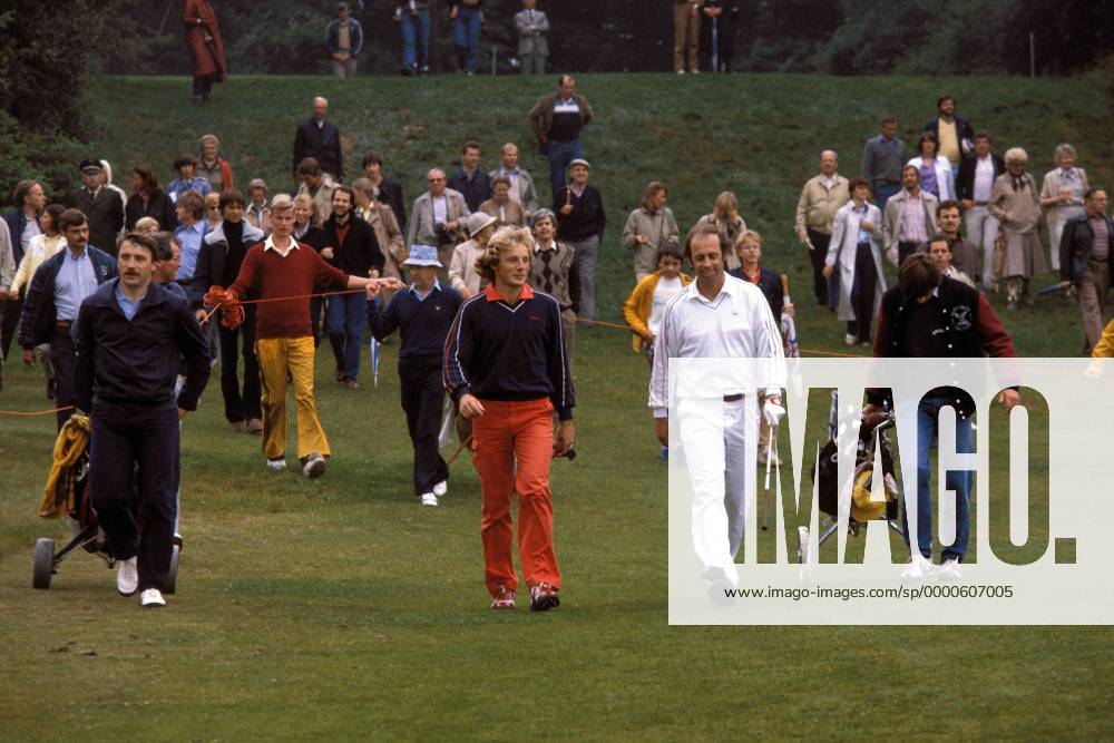 Bernhard Langer mit seinem Bruder Erwin als Caddy und Modedesigner ...