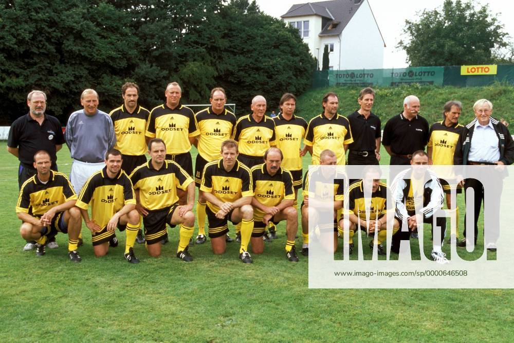 Mannschaftsbild vom oddset Lotto-Team, oben v. li.: Wolfgang Kleff ...