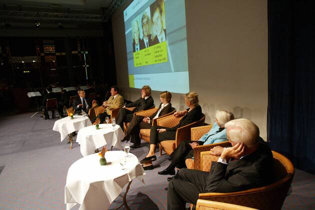 Podiumsdiskussion, v.li.: ARD-Redakteur Volker Kottkamp, DDR ...