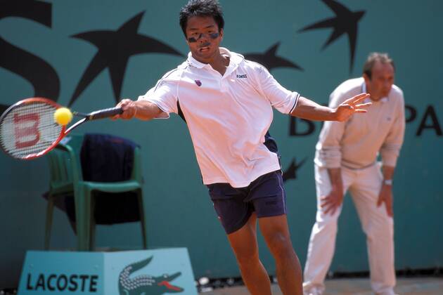 Cecil Mamiit - Vorhand Tennis Herren French Open 2002, Grand Slam, ATP ...