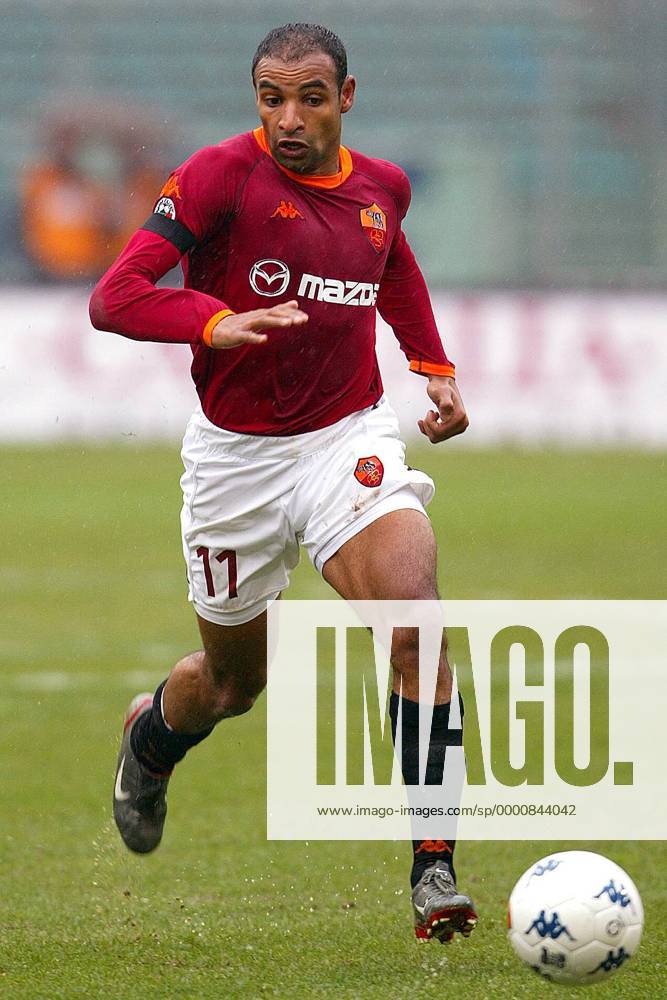 Emerson (Roma) am Ball - VERÖFFENTLICHUNGSRECHTE NUR FÜR DEUTSCHE ...