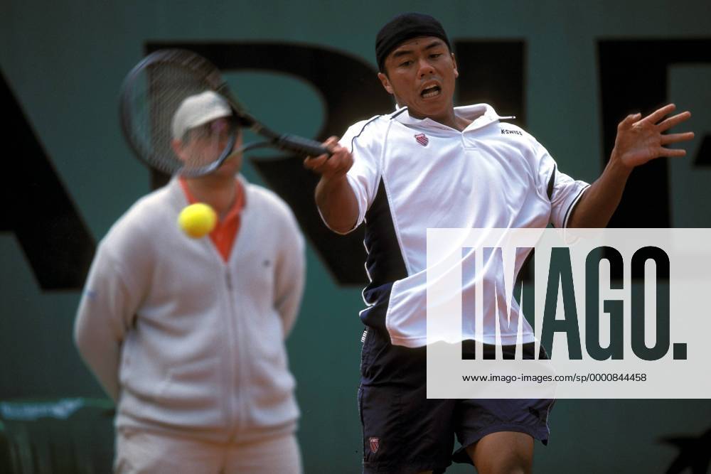 Cecil Mamiit - Vorhand Tennis Herren French Open 2003, Grand Slam, ATP ...