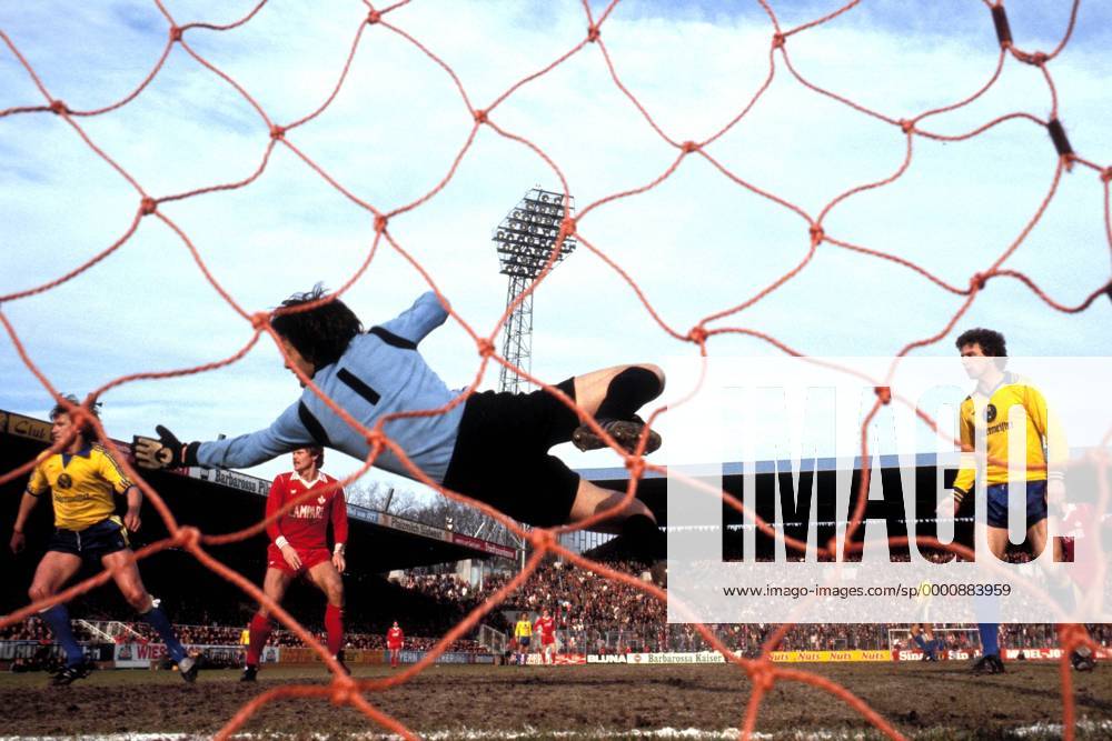 Torwart Bernd Franke (Braunschweig) - Torwartparade Fußball 1. BL ...