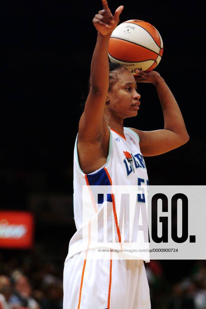 Vickie Johnson (New York Liberty) gibt Anweisungen Basketball Damen ...
