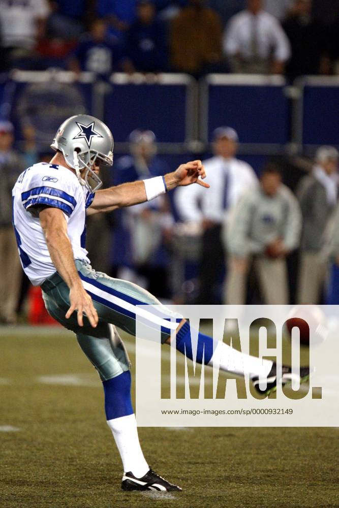 Punter Toby Gowin (Dallas Cowboys) zieht ab American Football Herren ...