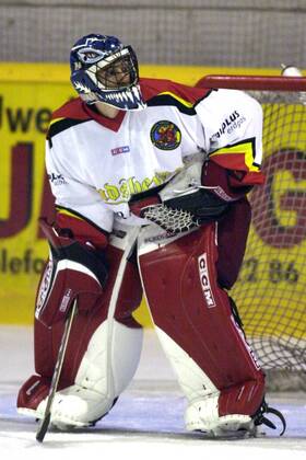 Goalie Felix Feeser Eishockey Herren Regionalliga Ost 2003 2004, Test ...