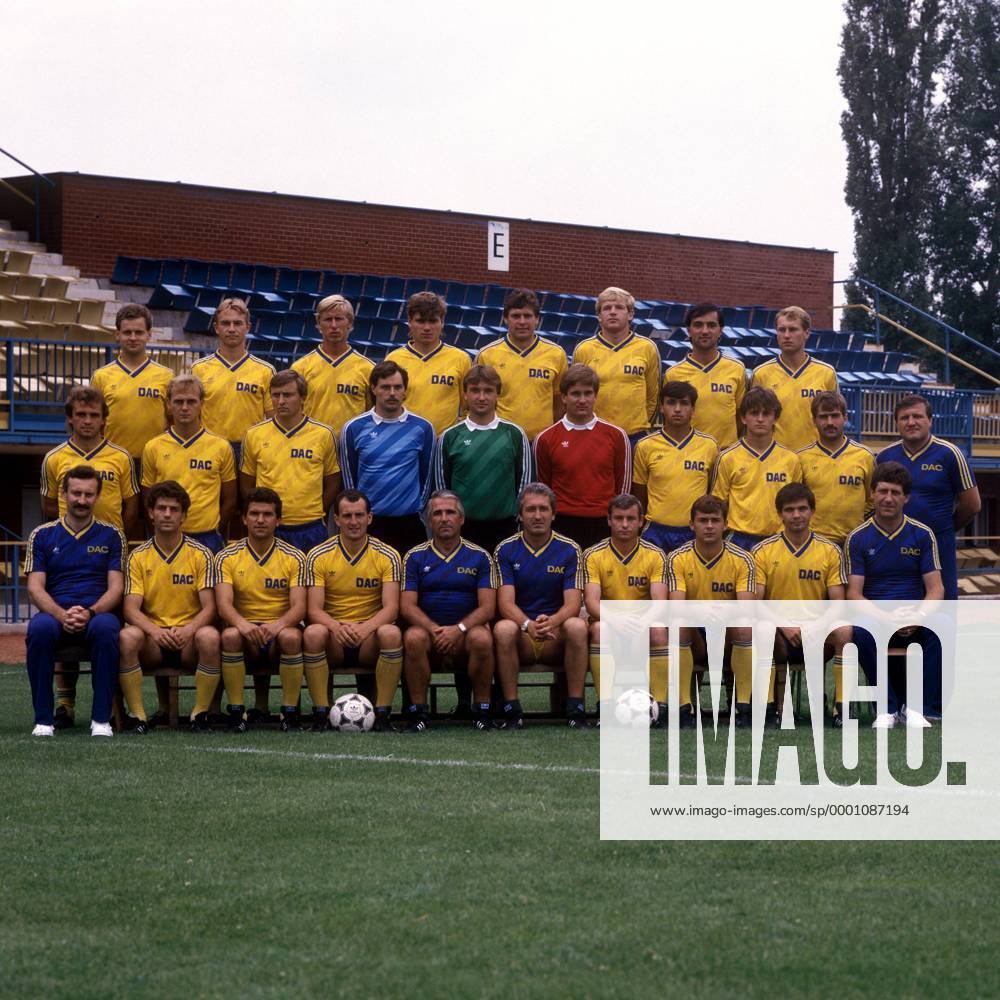 Kader des FC DAC Dunajska Streda 1988 1989 Fußball Herren ...