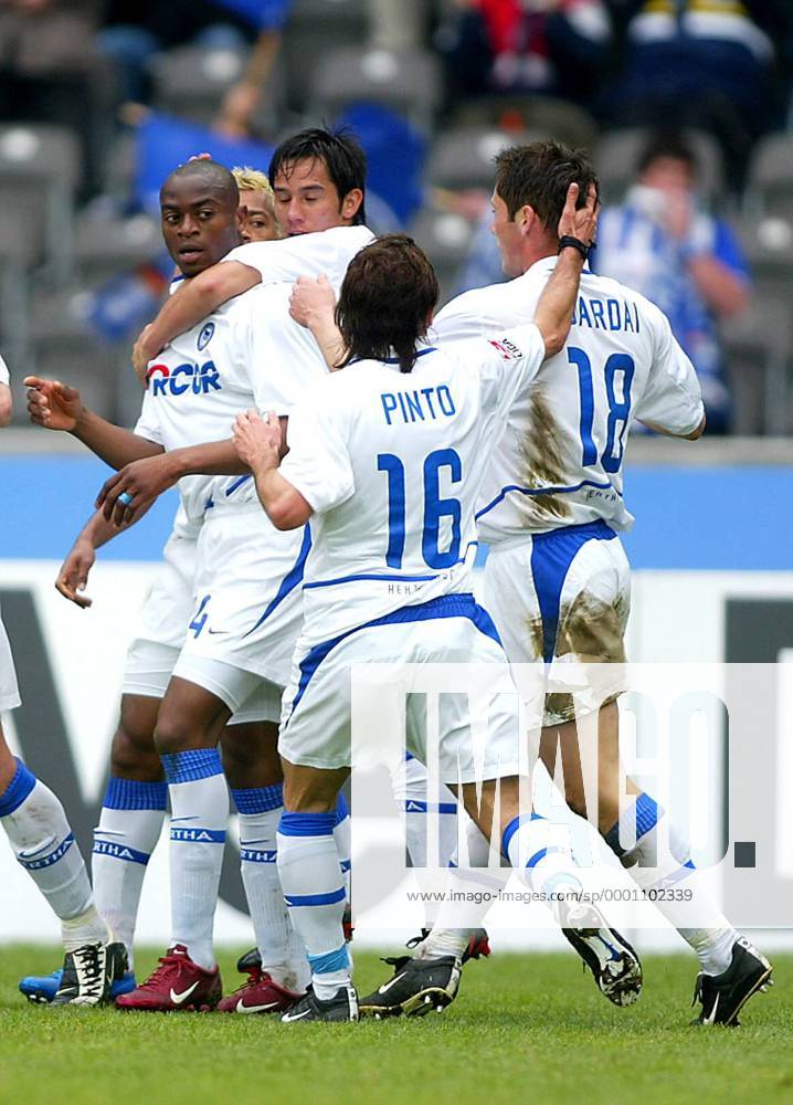 Torjubel Hertha - v.li.: Torschütze Nando Rafael, Dennis Cagara, Pinto ...