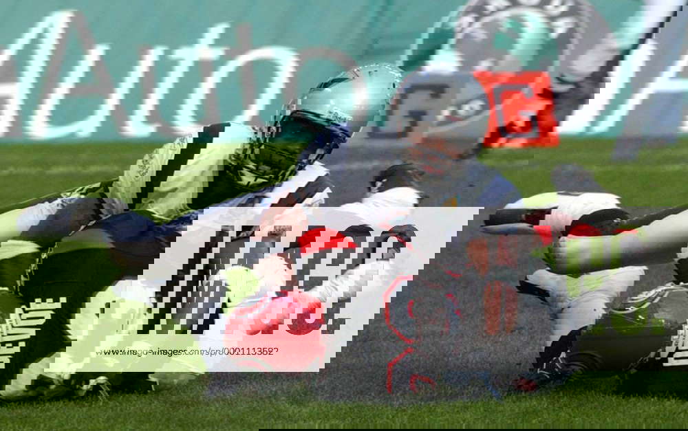 Cornerback Alphonso Roundtree (Scottish Claymores) begräbt Wide ...