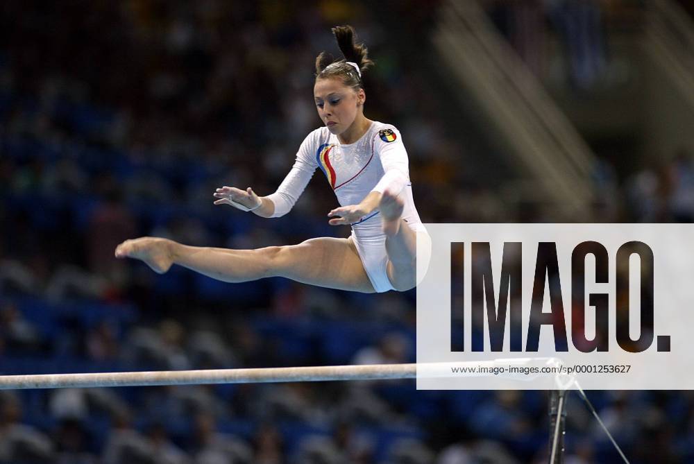 Daniela Sofronie (Rumänien) - Stufenbarren Turnen OS Sommer Damen ...