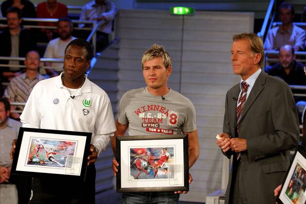 Pablo Thiam und Andreas Görlitz mit Moderator Wolf Dieter Poschmann im ...