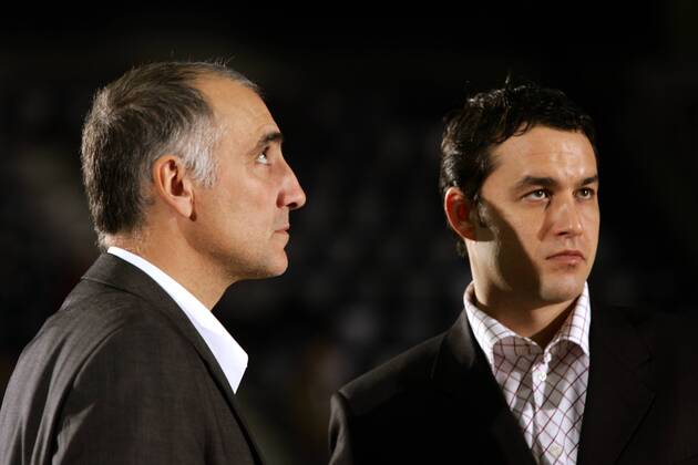 Trainer Ken Scalabroni und Co-Trainer Liviu Calin Basketball 1. BL ...