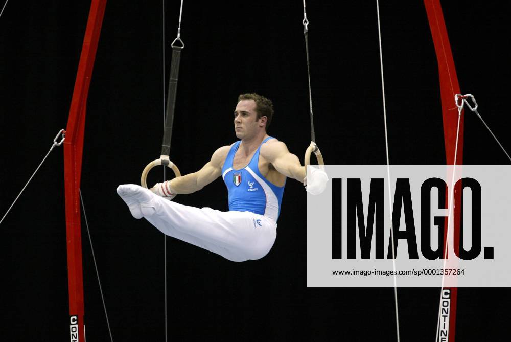 Matteo Morandi (Italien) - Ringe Turnen Herren Weltcup Finale 2004 ...
