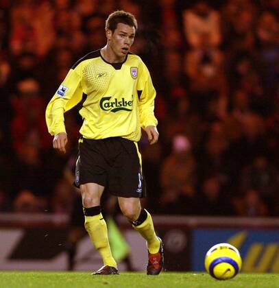 Stephen Finnan am Ball Fußball Herren English Premier League 2003 2004 ...