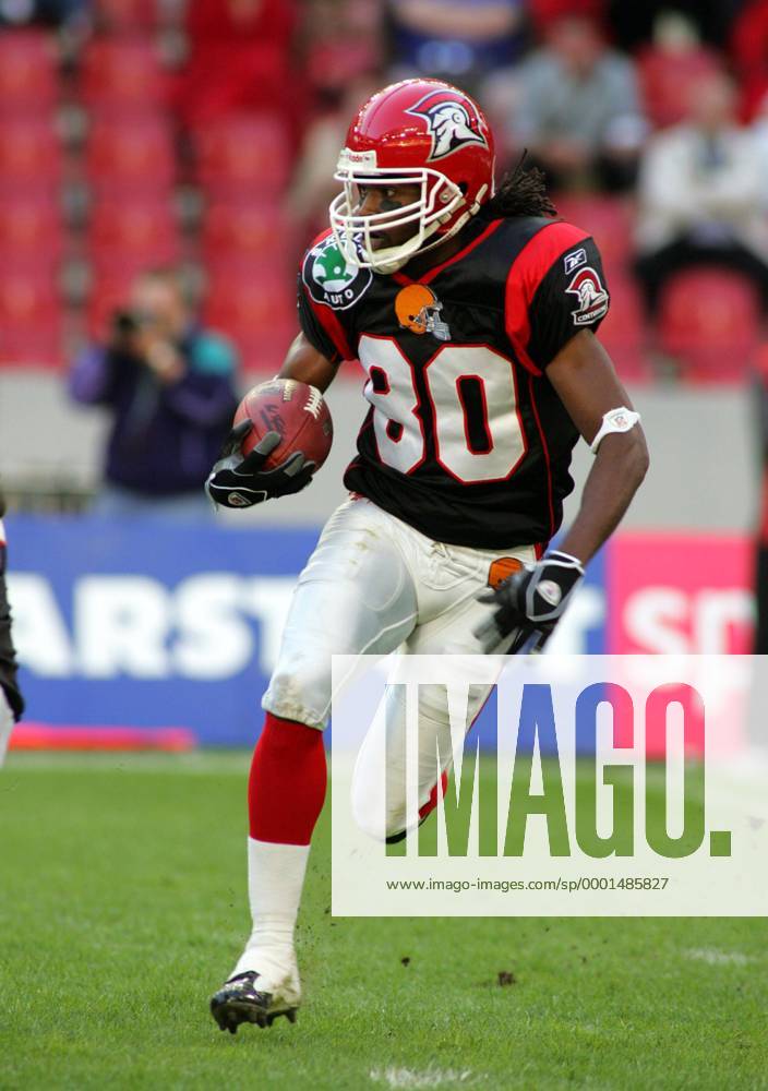 Wide Receiver C. J. Jones (Cologne Centurions) mit der Pille American ...