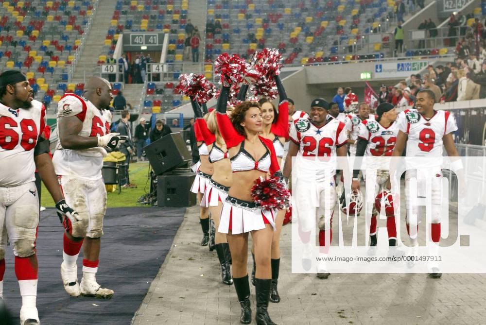 V. re.: Quarterback Chris Lewis, Cornerback Kevin House, Running Back ...