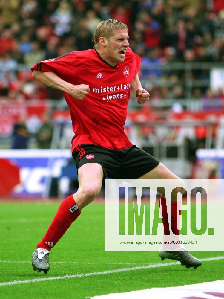 Markus Daun (Nürnberg) - Torjubel Fußball 1. BL Herren Saison 2004 2005 ...