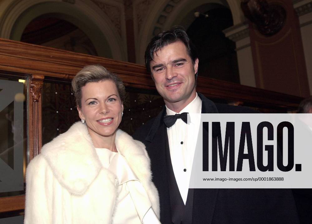 Ex Fußballer Thomas Berthold mit Freundin Britta (beide Deutschland ...