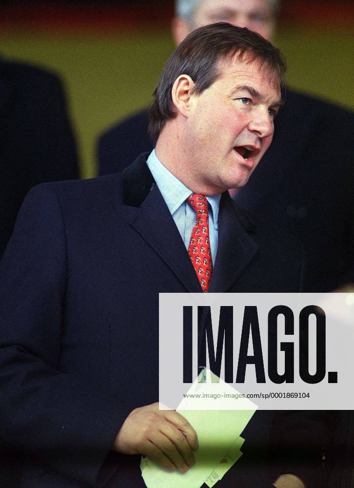 Chairman Rupert Lowe (Southampton) im Gespräch - Fußball Herren ...