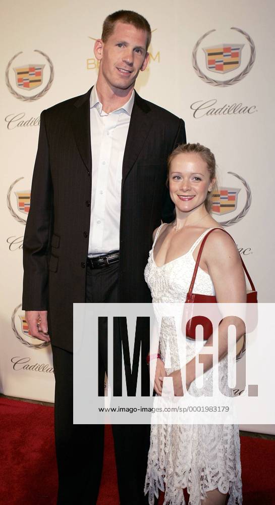 Michael Doleac (Miami Heat) mit seiner Frau Shannon Bowles anlässlich ...