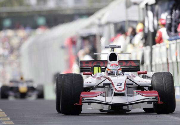 Yuji Ide in seinem Boliden Motorsport Herren Formel 1 Weltmeisterschaft ...