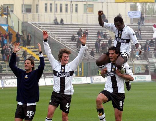 Schlussjubel Parma, v.li.: Damiano Ferronetti, Daniele Dessena, Bernado ...