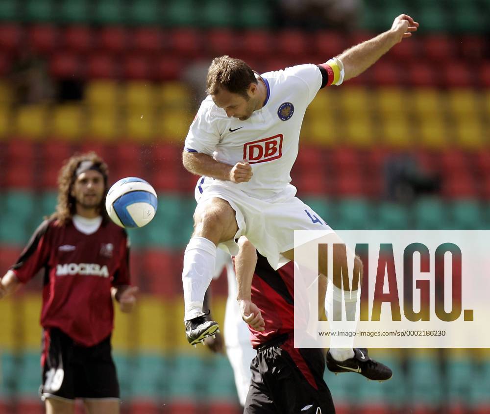 Dick van Burik (Hertha) - Kopfball Fußball Herren UI Cup 2006 2007, UIC ...