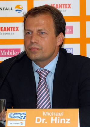 Dr. Michael Hinz, Vorstandssprecher der Upsolut Sports AG, während der Pressekonferenz Radsport