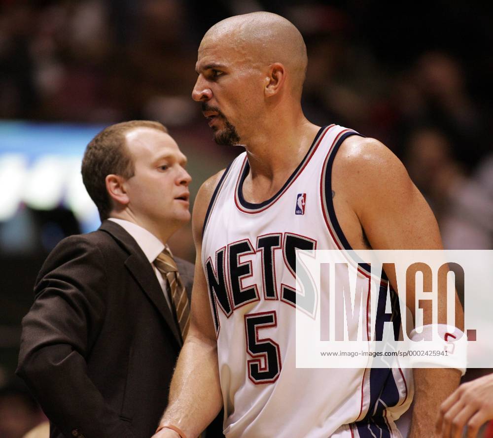Jason Kidd und Headcoach Lawrence Frank (beide New Jersey Nets ...