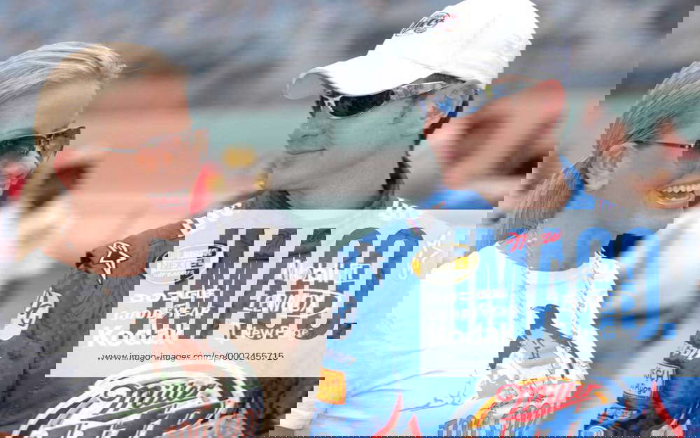 Kurt Busch (USA Dodge) mit seiner Ehefrau Eva Bryan - (MIA2006111750 ...