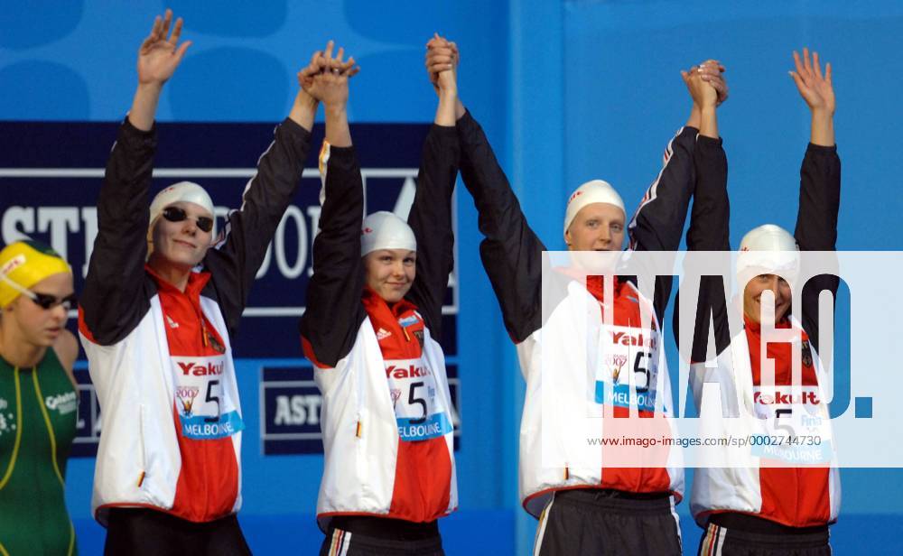 Deutschland - WM Zweiter 2007 mit der 4x200m Staffel, v.li.: Meike ...