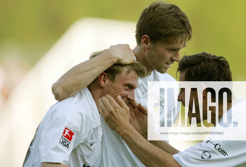 Torjubel Jena - v.li.: Christian Fröhlich, Fiete Sykora und Alexander ...