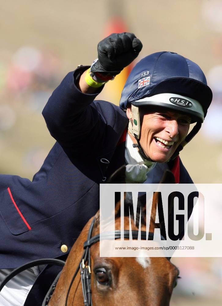Mary King jubelt auf Call Again Cavalier Pferdesport EM Damen EM 2007 ...