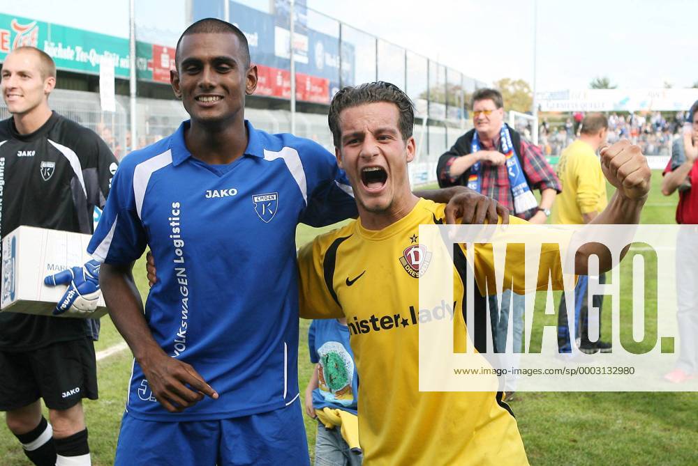 Giovanni Cannata, im Dresden Trikot und Thomas Litjens - Schlussjubel ...