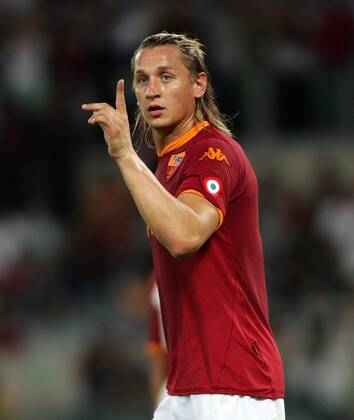 Philippe Mexes (AS Rom) gibt Anweisungen - Fußball EC 1 Herren ...