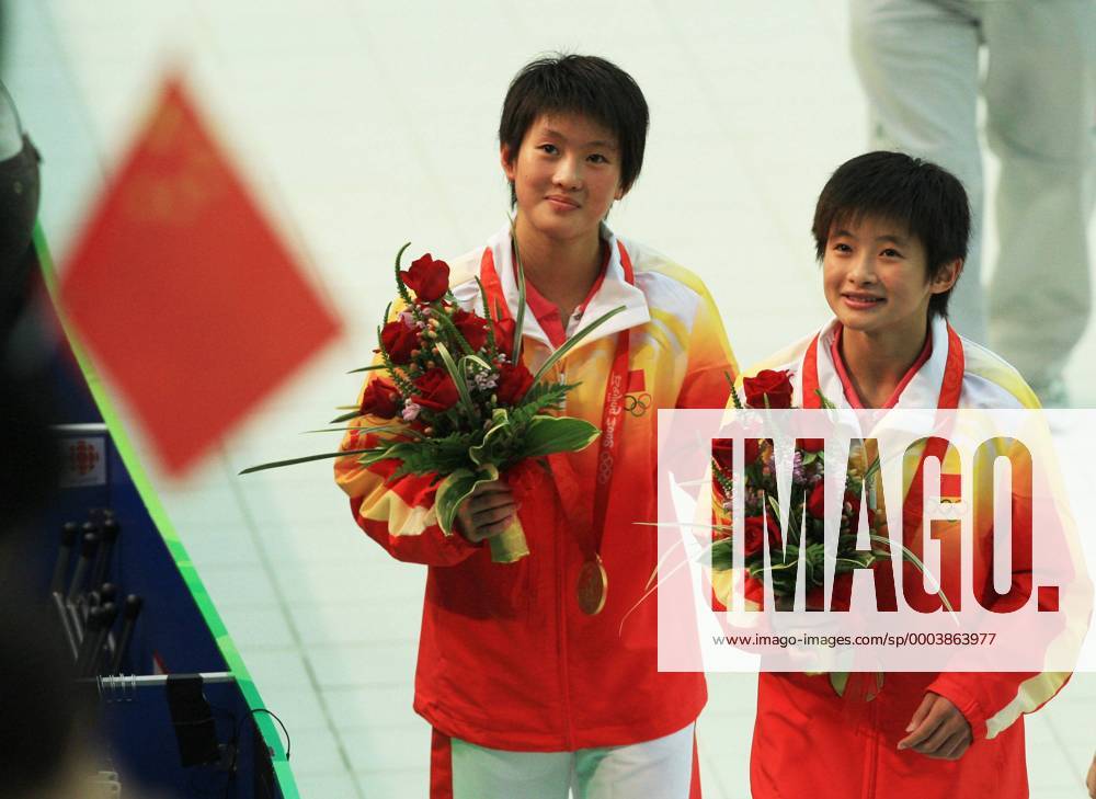 Chen Ruolin und Wang Xin, Olympiasieger 2008 im 10m Synchronspringen ...