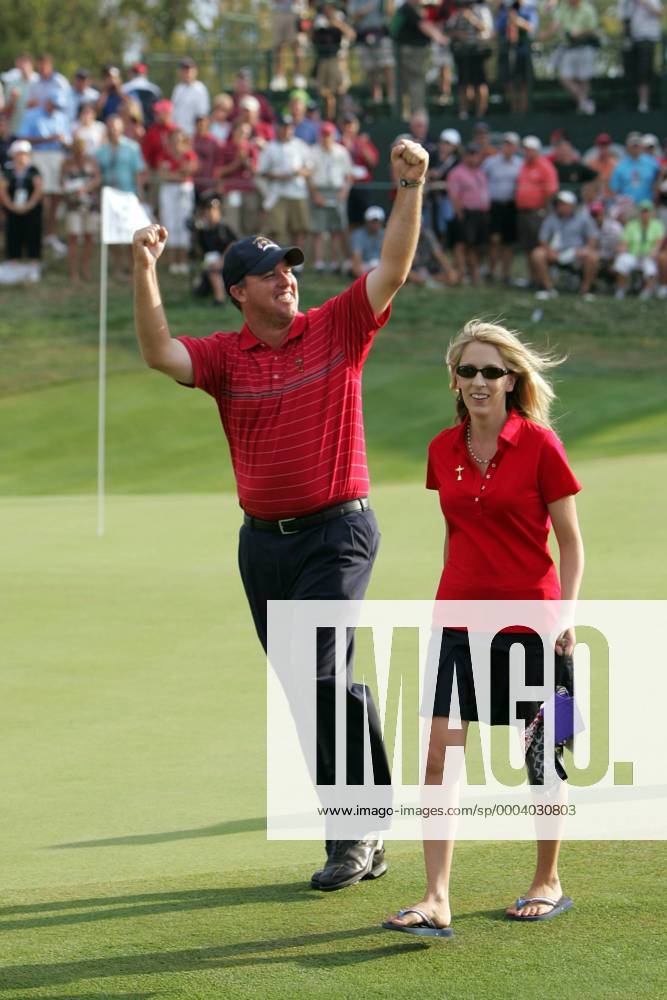 Boo Weekley jubelt mit Ehefrau Karyn - USA gewinnt den Ryder Cup 2008 ...