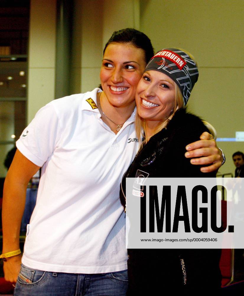 Heidi Krings (re.) und Mirna Jukic (beide Österreich) anlässlich des ...